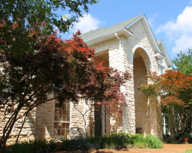 Western Chalk Residential Exterior | Texas Stone Designs, Inc.